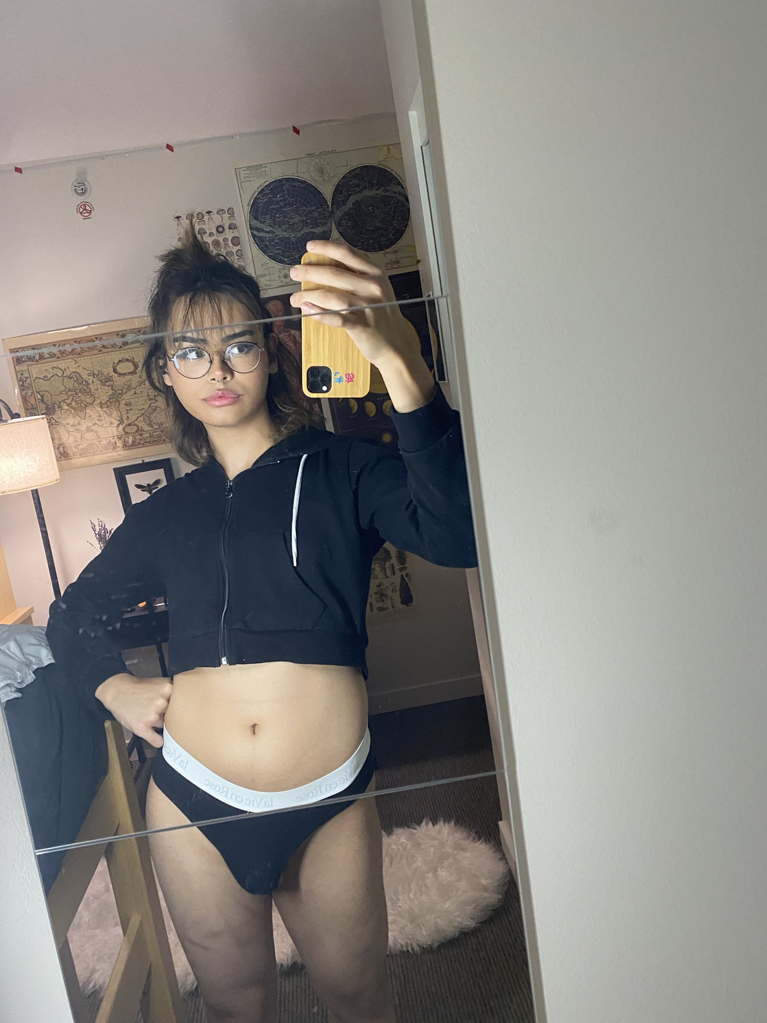 Kiana Vi on Twitter: "Penis attachment included! https://t.co/9wc3vZ5mcz" / Twitter