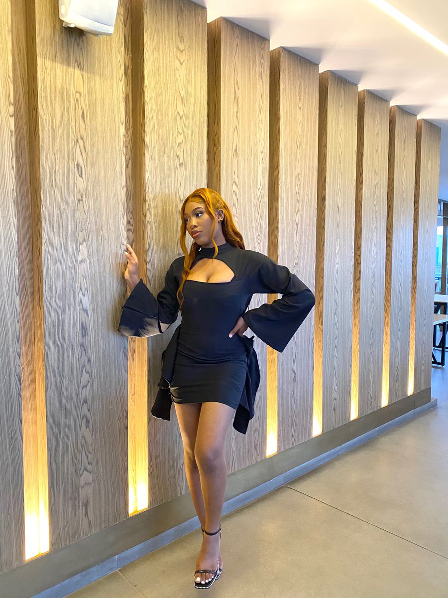 Elénìyàn 🦅 on Twitter: "RT @pejusofine: Pretty baby 🖤"