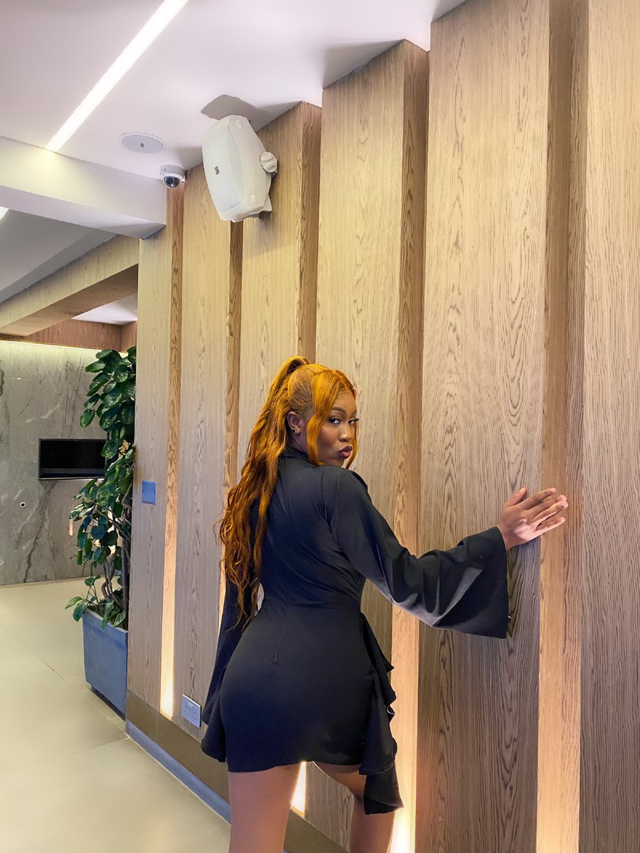 Elénìyàn 🦅 on Twitter: "RT @pejusofine: Pretty baby 🖤"