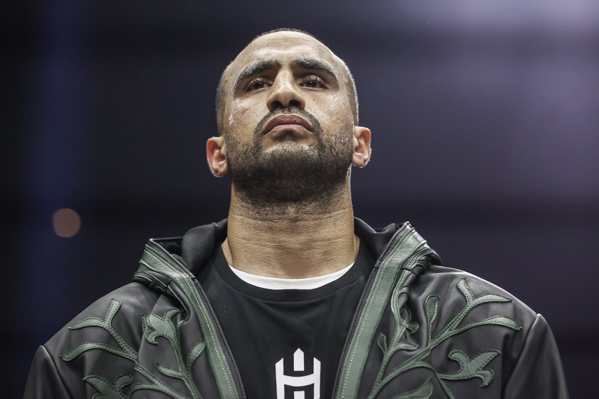 引退ニュース速報 on Twitter: "【GLORY】バダ・ハリは「引退するべき」にファンの回答87％、しかしファイターたちは「まだ辞めるべきではない」（ゴング格闘技） - Yahoo ...