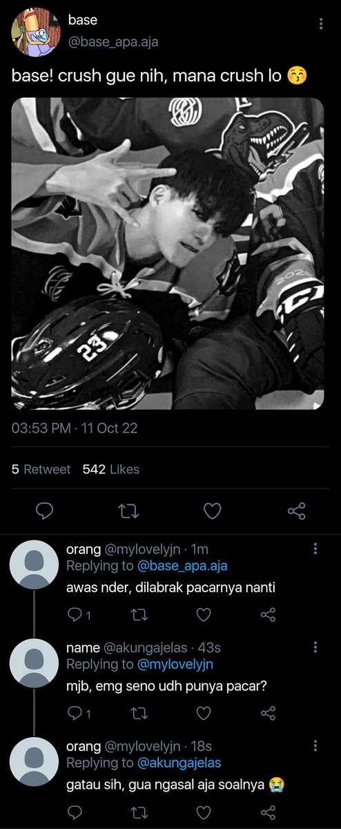 ona. on Twitter: "; cowok gue lee jeno few tweets au"