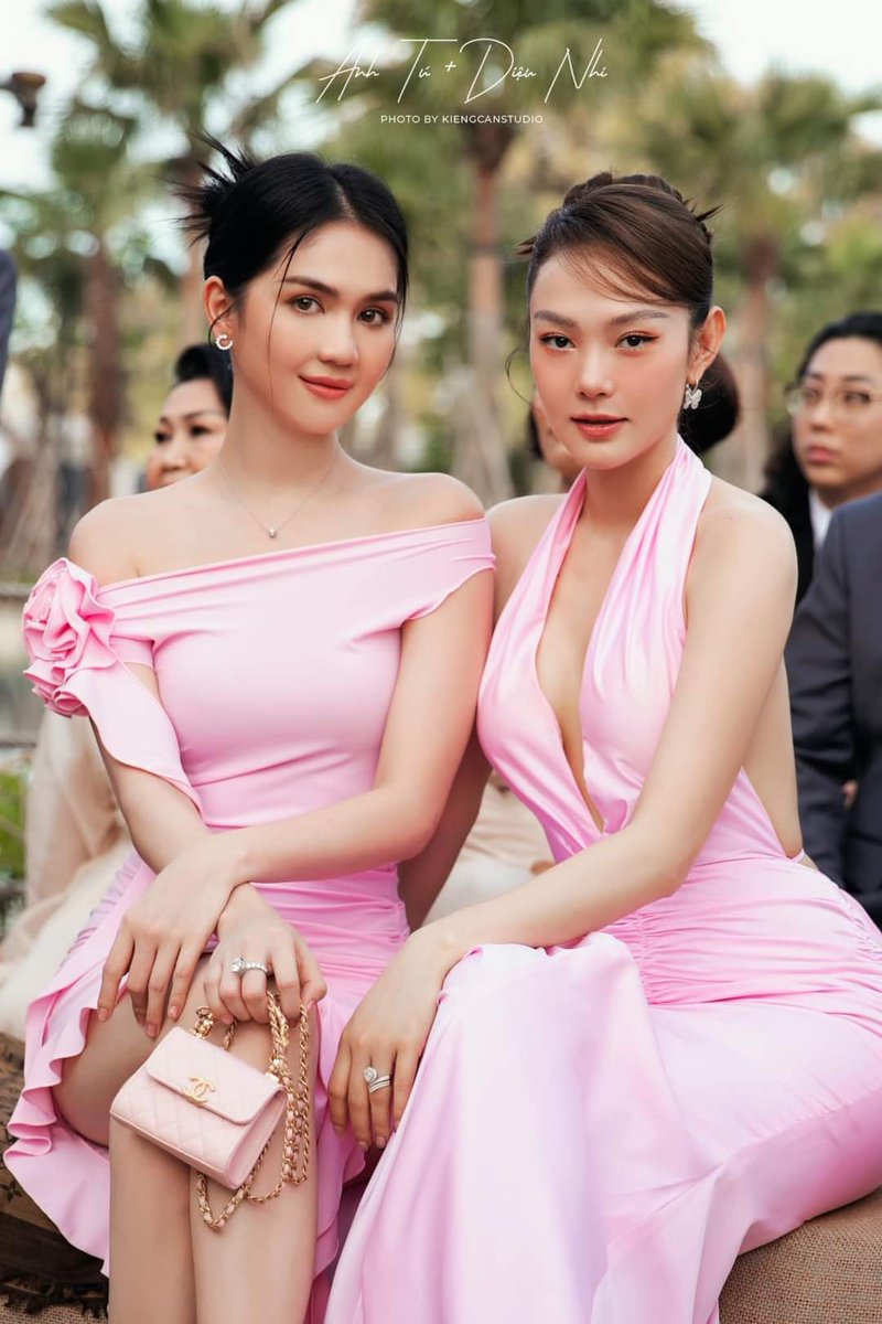 Vietnam Sexy Celebs On Twitter Minh Hằng Hay Ngọc Trinh 😎
