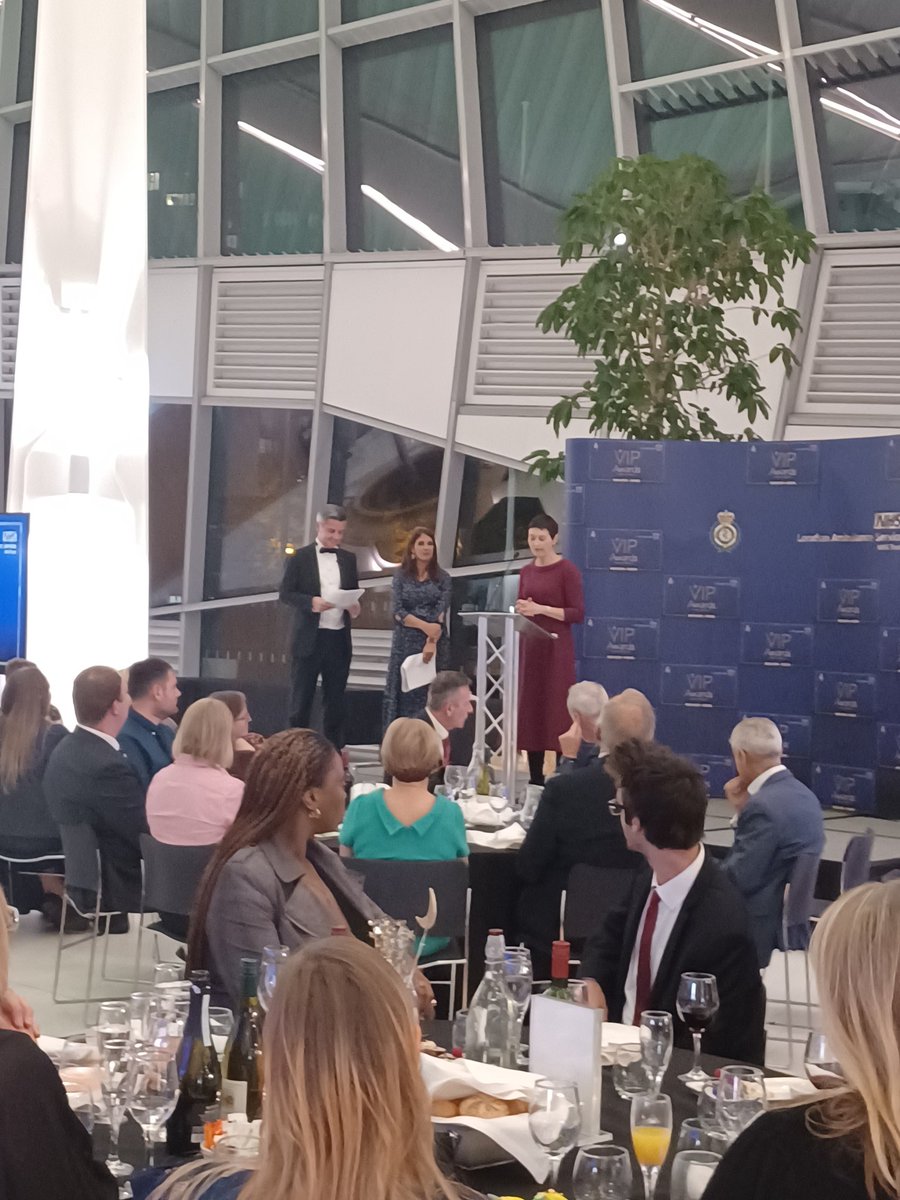 London Ambulance Service 💙 on Twitter: "Our amazing co-hosts @AntonyTiernan and Sara Thomson are ...