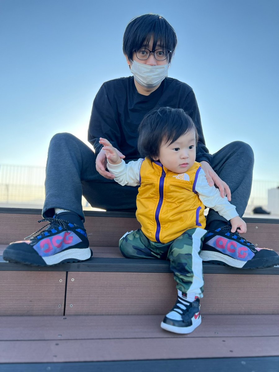 Gsg|倉持由香 On Twitter 今日はいいお天気で暖かかったからお外でたくさん遊べました!パパが寝かしつけてくれたので美味しいピザも食べられて幸せありがとう!😊🍕