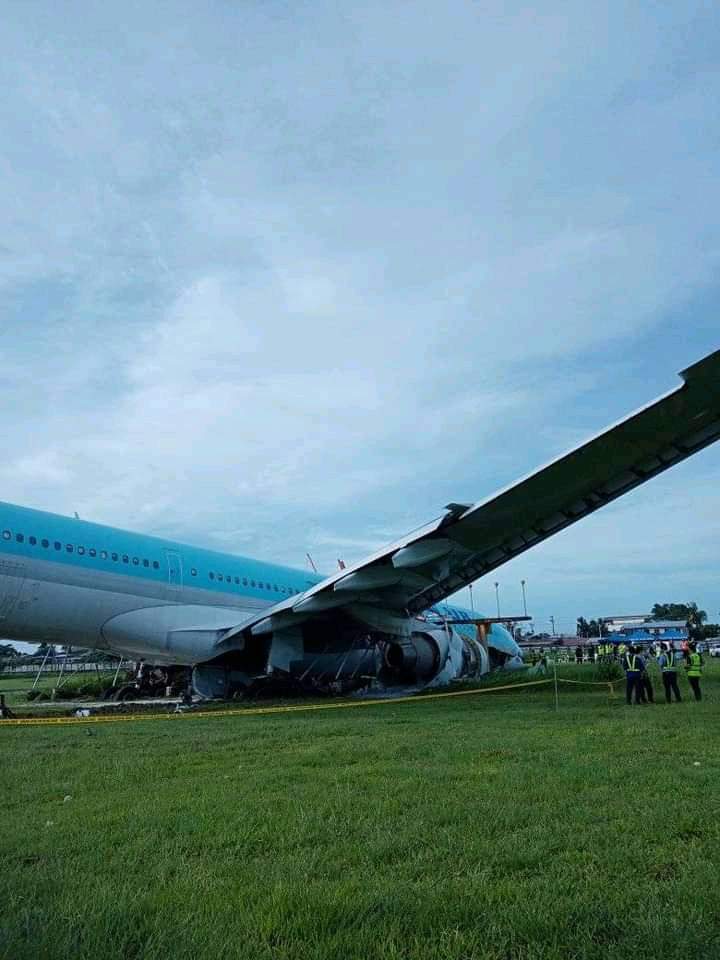 shay on Twitter: "ATM still No flights at Mactan Cebu International Airport after the Korean Air ...