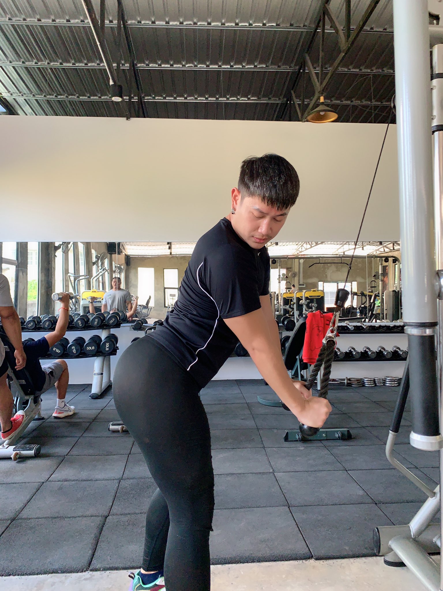 DessertDamage🍭 on Twitter: "Gym time. https://t.co/Pg6JexhQvm" / Twitter