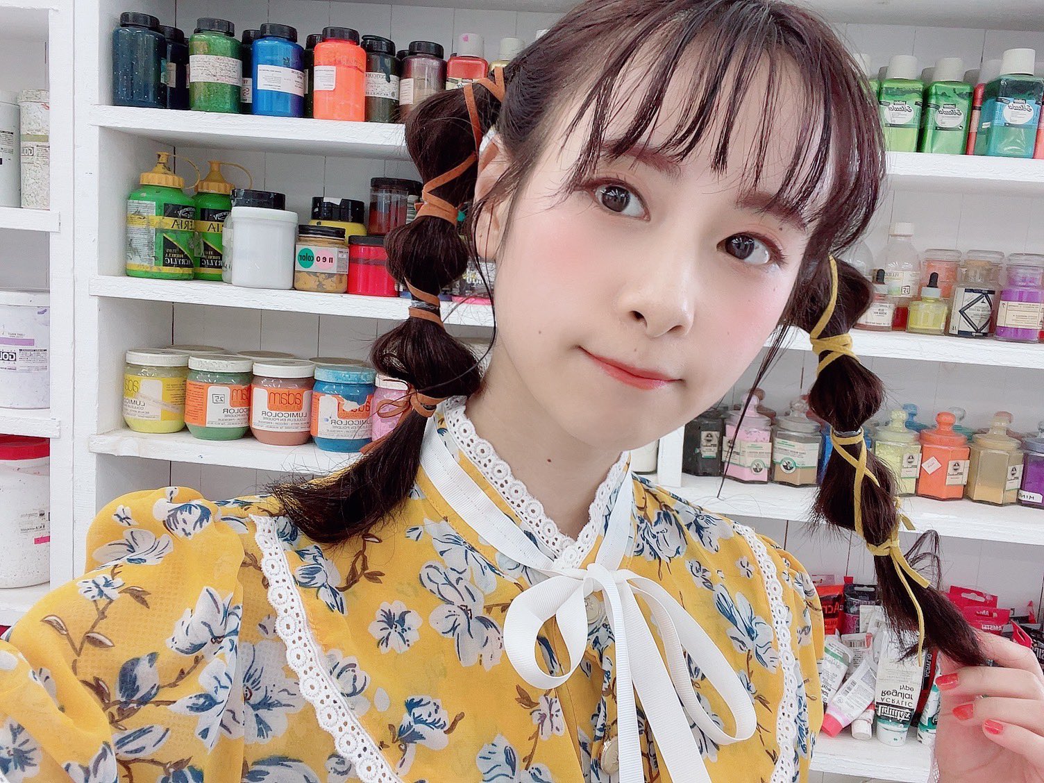 前田 佳織里 on Twitter: "AMUSE VOICE ACTORS CHANNEL 1st ALBUM「FIRST CHANNEL」 封入特典や店舗先着特典の絵柄が公開されてます ...