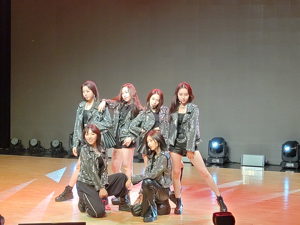 Korea Odyssey On Twitter Queenzeye Queenz Eye Just Performed