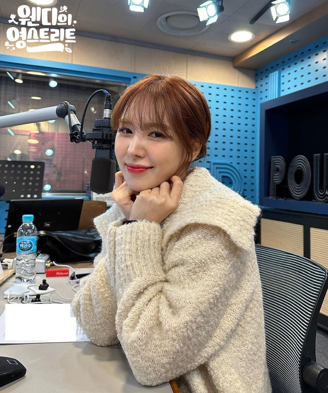 WENDY DAILY on Twitter: "221024 sbsyoungstreet Instagram post update 💙 #WENDY #웬디 @RVsmtown ...