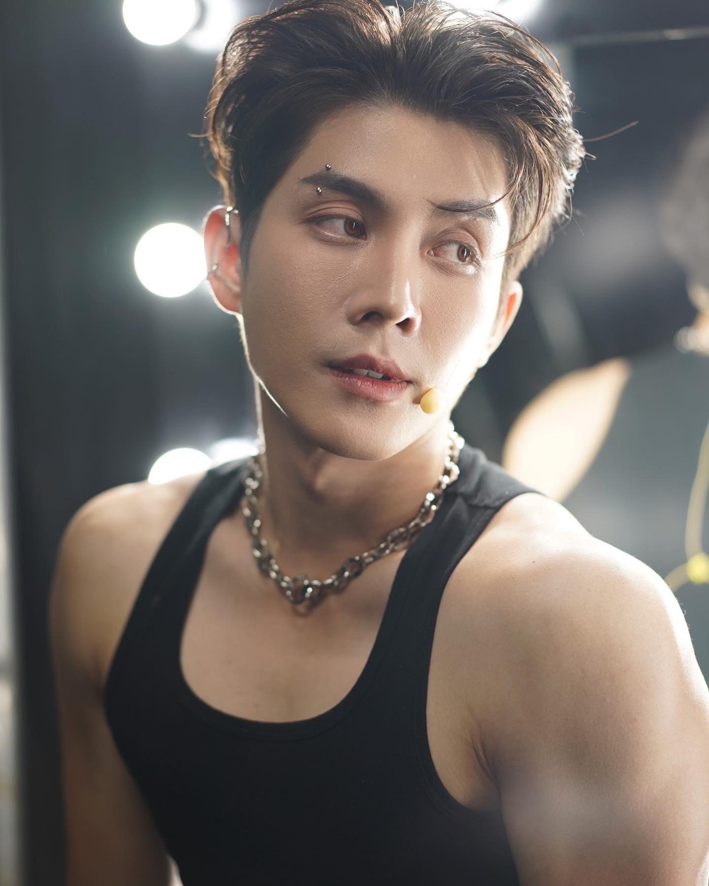 basvpr_ 王伟明 (wáng wěi míng) on Twitter: "🫶🏻 #200KStayWithBAS https://t.co/uE7hIUFtIc" / Twitter