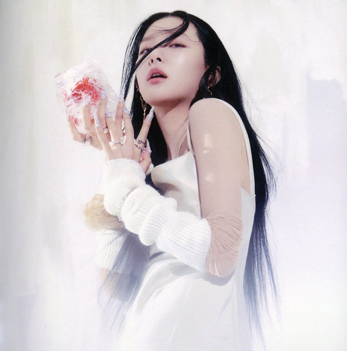 SEULGI THAILAND on Twitter: "RT @TBM_210: SEULGI The First Mini Album '28 Reasons' 케이스 버전(case ...