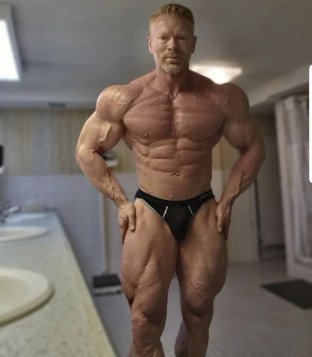 MuscleJacking on Twitter: "Muscle daddy, Mike Lynn 🇺🇸"