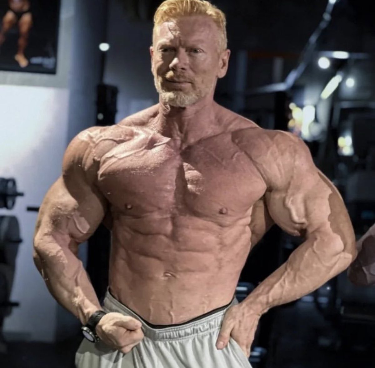 MuscleJacking on Twitter: "Muscle daddy, Mike Lynn 🇺🇸"