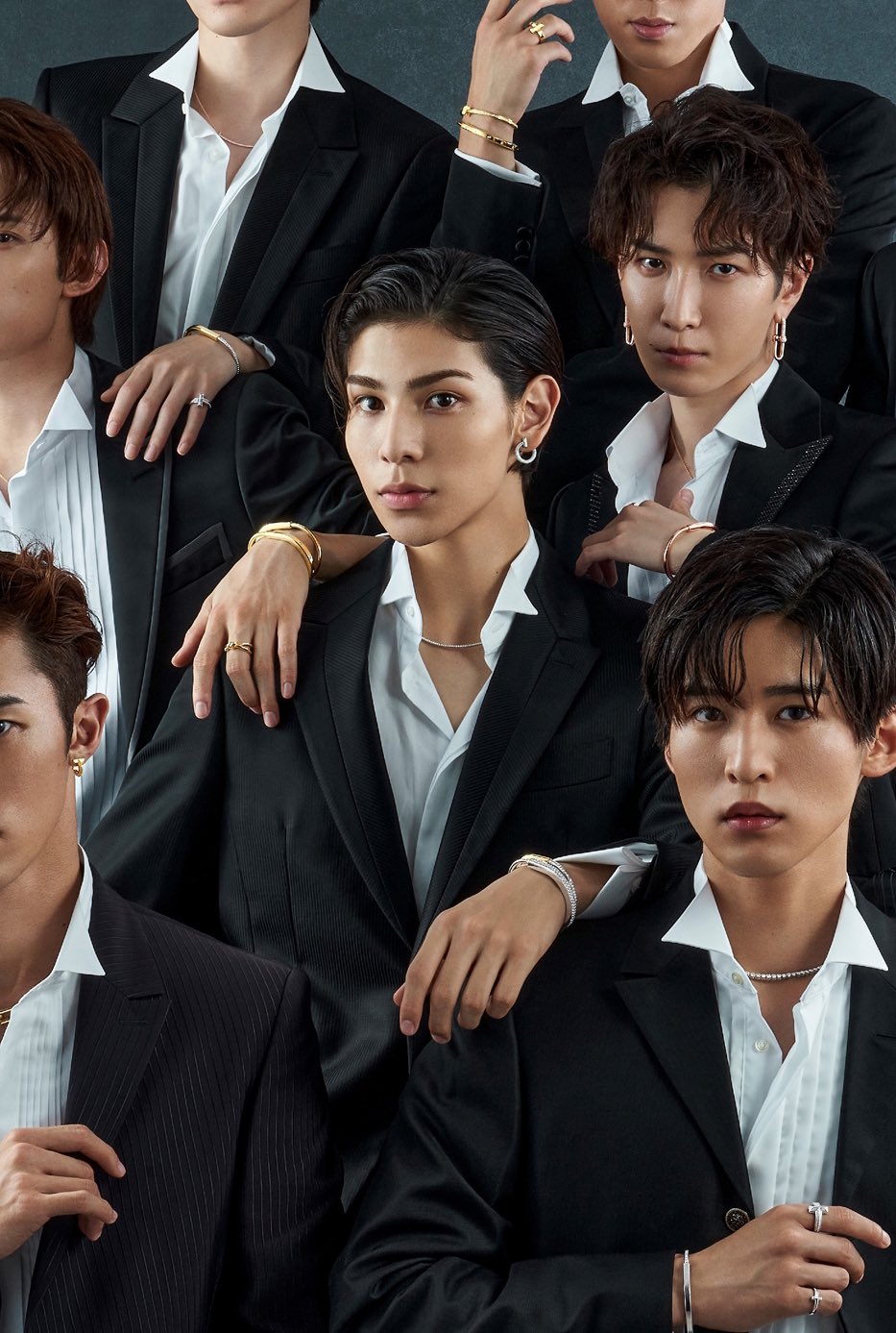 Snow Man Clothing on Twitter: "SnowMan x Tiffany&Co. ブランドアンバサダー 🤍ラウール 衣装 (GOODS) Tiffany&Co. # ...