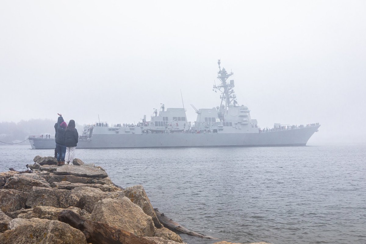 WarshipCam on Twitter: "Future USS Carl M. Levin (DDG 120) Arleigh Burke-class Flight IIA guided ...