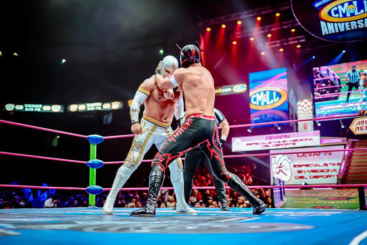 Lucha Libre CMLL on Twitter: "Soberano Jr. mostró una impresionante personalidad el pasado ...