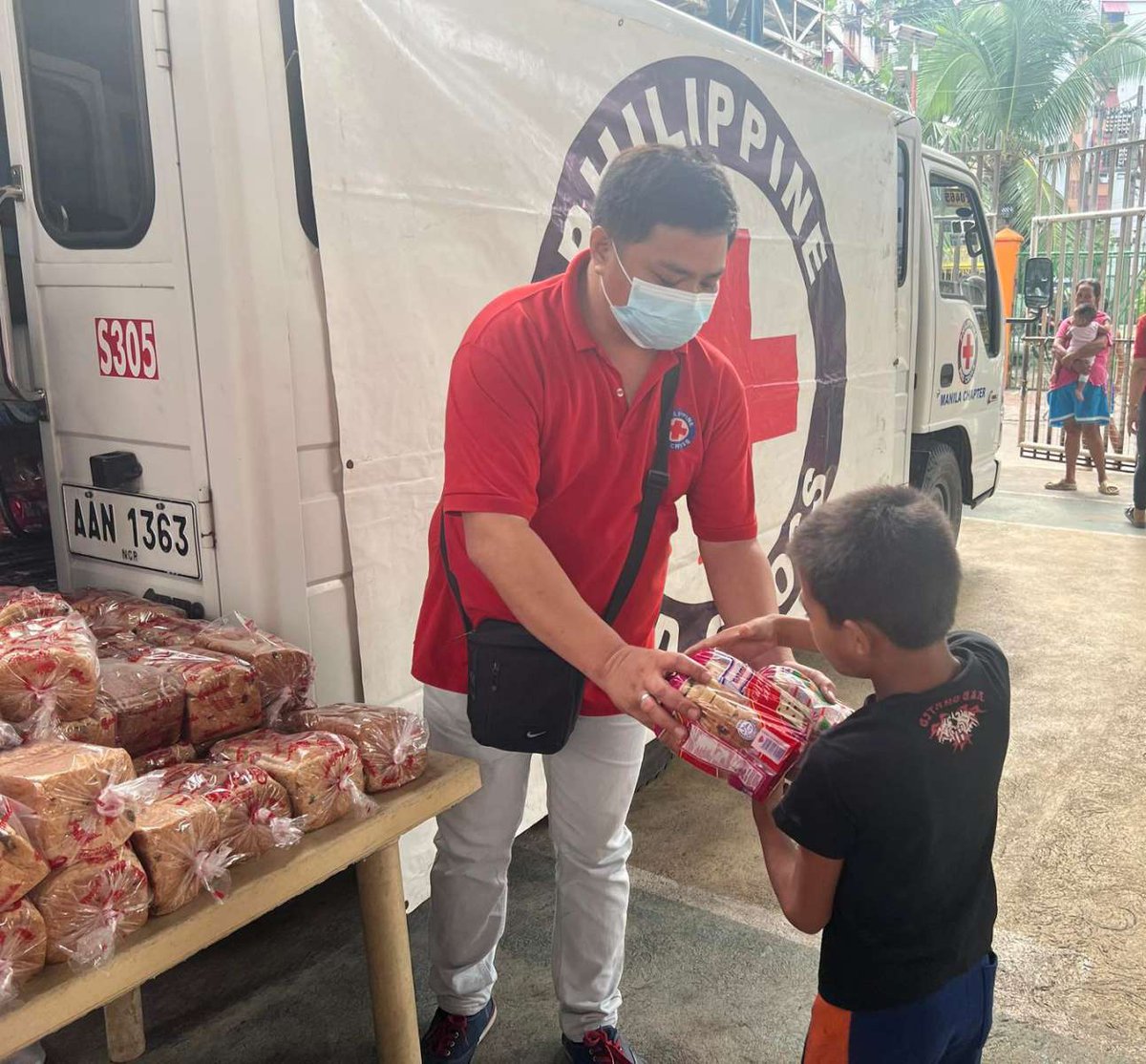 Pagbibigay Ng Pagkain Bilang Donasyon Sa Mahihirap Hinihikayat Ng My ... Pagbibigay Ng Pagkain Bilang Donasyon Sa Mahihirap Hinihikayat Ng My ...