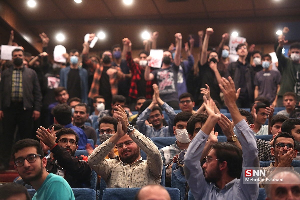 متروپولیتانو On Twitter Rt Mraliekhalj مرز خایمال مادر جنده و انسان با شرف رو میشه دید مهسا