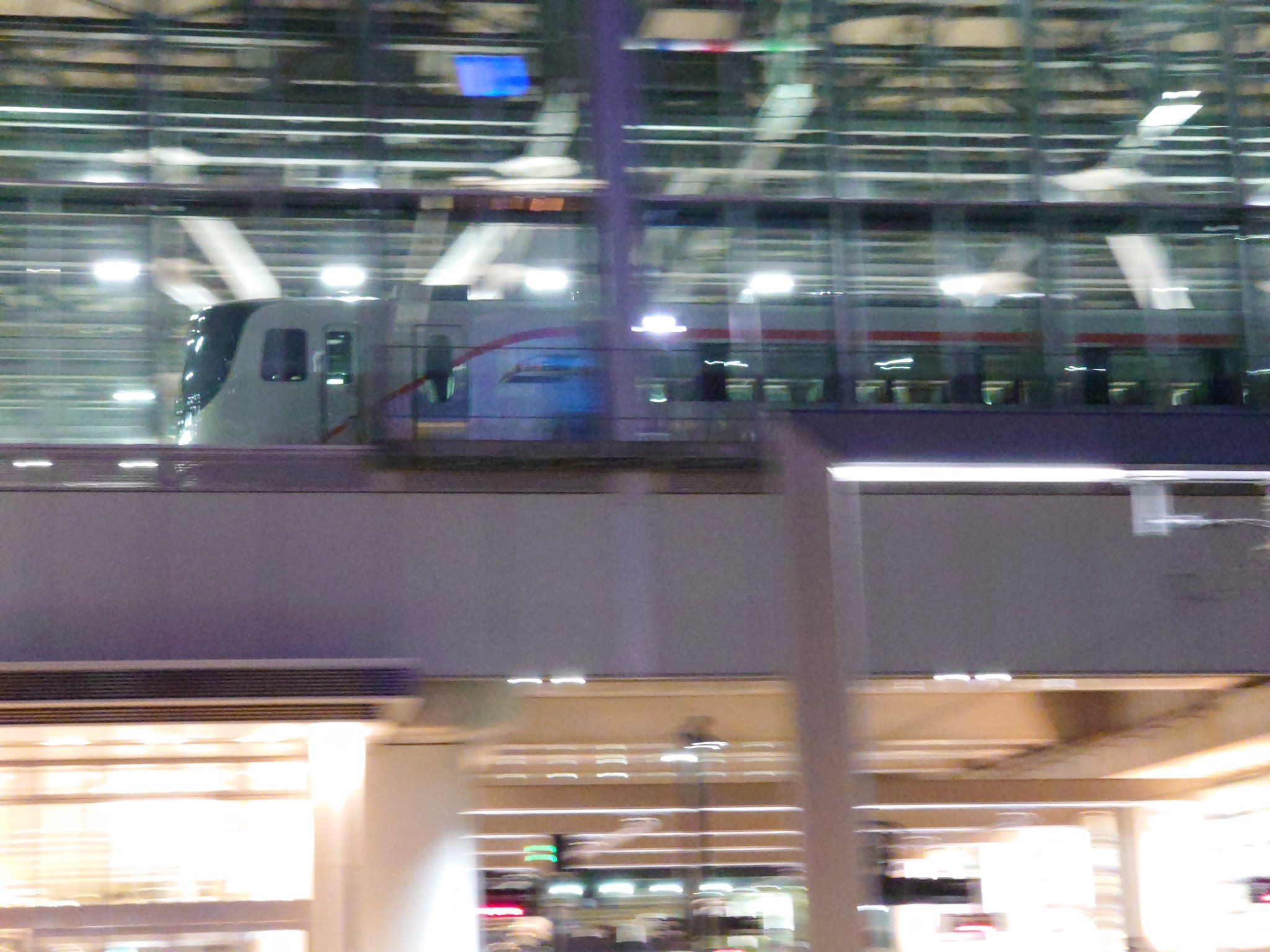 ちょうじ on Twitter: "HC85系 富山駅へ再びようこそ！ #HC85 #HC85系 #富山駅 #富山 https://t.co/bCXv1tW0hr" / Twitter