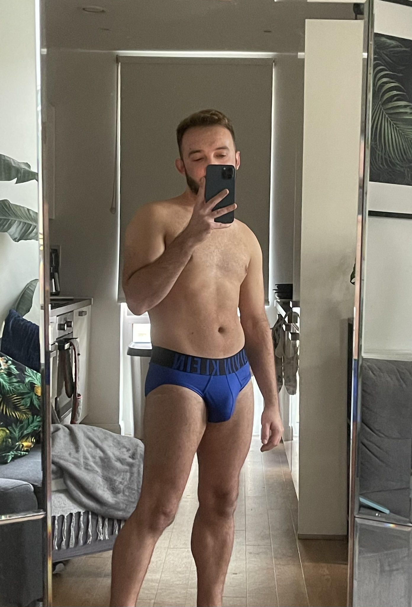 🥹 Jack 🥹 on Twitter: "I’m off until Friday and I’m so happy about it 🥰 https://t.co/Qkc8S63Fgn ...