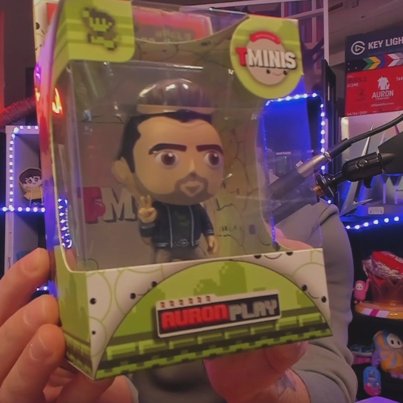 Info Auron 🕷️ on Twitter: "📸 || ¡Auron enseñando un Tmini suyo! https://t.co/hggJB8mKjJ" / Twitter