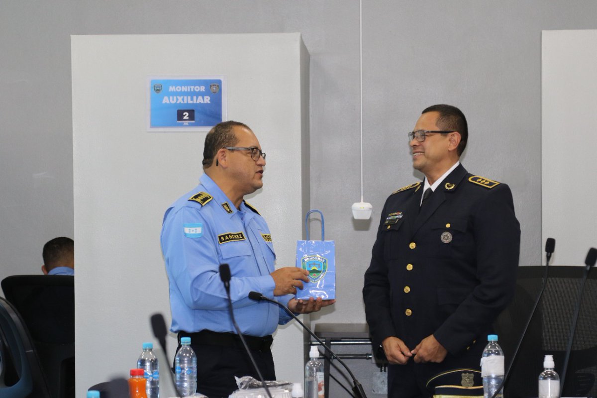 Policía Nacional De Honduras On Twitter Como Parte Del