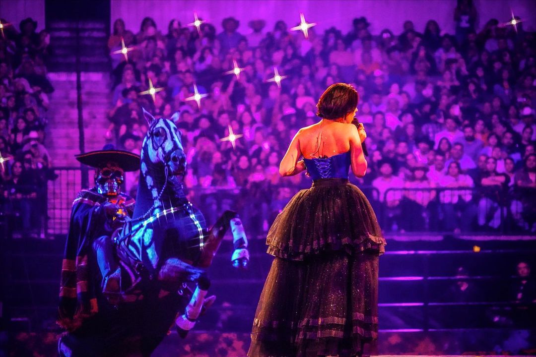 Ángela Aguilar 🇲🇽 on Twitter: "JSF 2022 ♥️ https://t.co/O1nhV83UMA" / Twitter