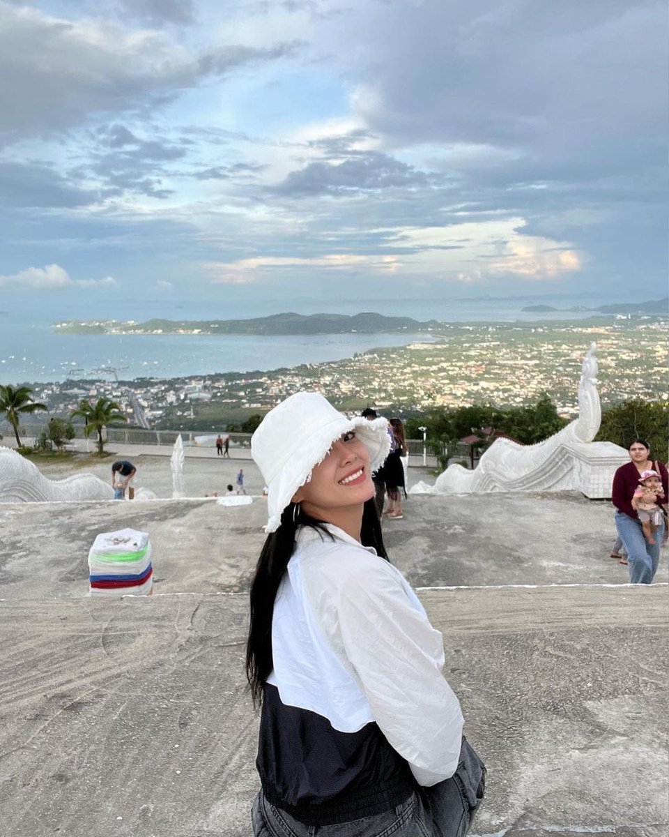 김세정 - KIM SEJEONG on Twitter: "[IG] clean_0828's Instagram update (1/2) https://instagram.com/p ...