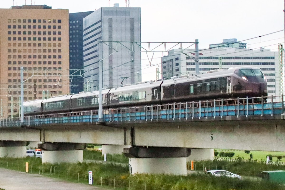 てつまみレ on Twitter: "2022.10.14(金) E655系『なごみ(和)』 団臨 鉄道開業150周年記念列車 撮影地:東海道本線 川崎～品川 （六郷土手にて） 15:57頃 ...
