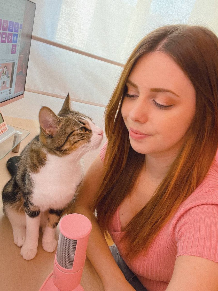 Elena ♡ on Twitter: "¡¡STREAM ON!! A por el viernes https://twitch.tv/ronrolove