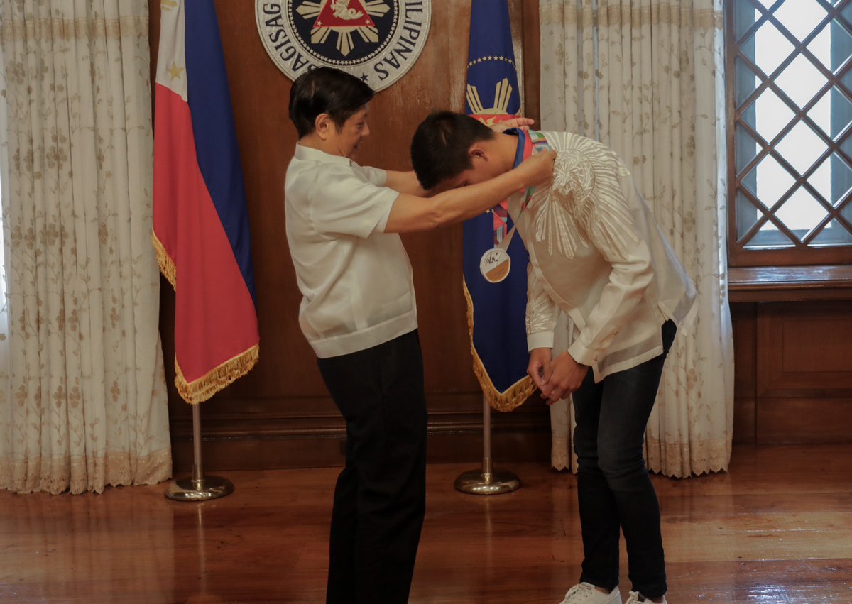 ABS-CBN News on Twitter: ABS-CBN News on Twitter: