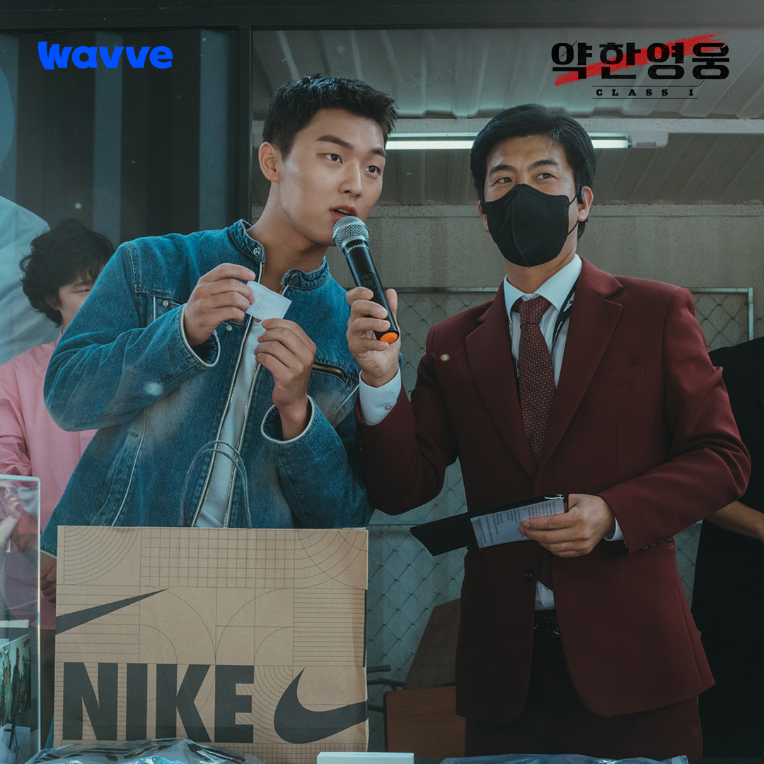 Wavve (웨이브) on Twitter: "부국제 끝난 줄 알았지?! 놉!놉!😎 영웅즈 비하인드 웨이브가 탈탈 털어드림💕 웨이브 오리지널 [약한영웅 Class 1] 11월 ...