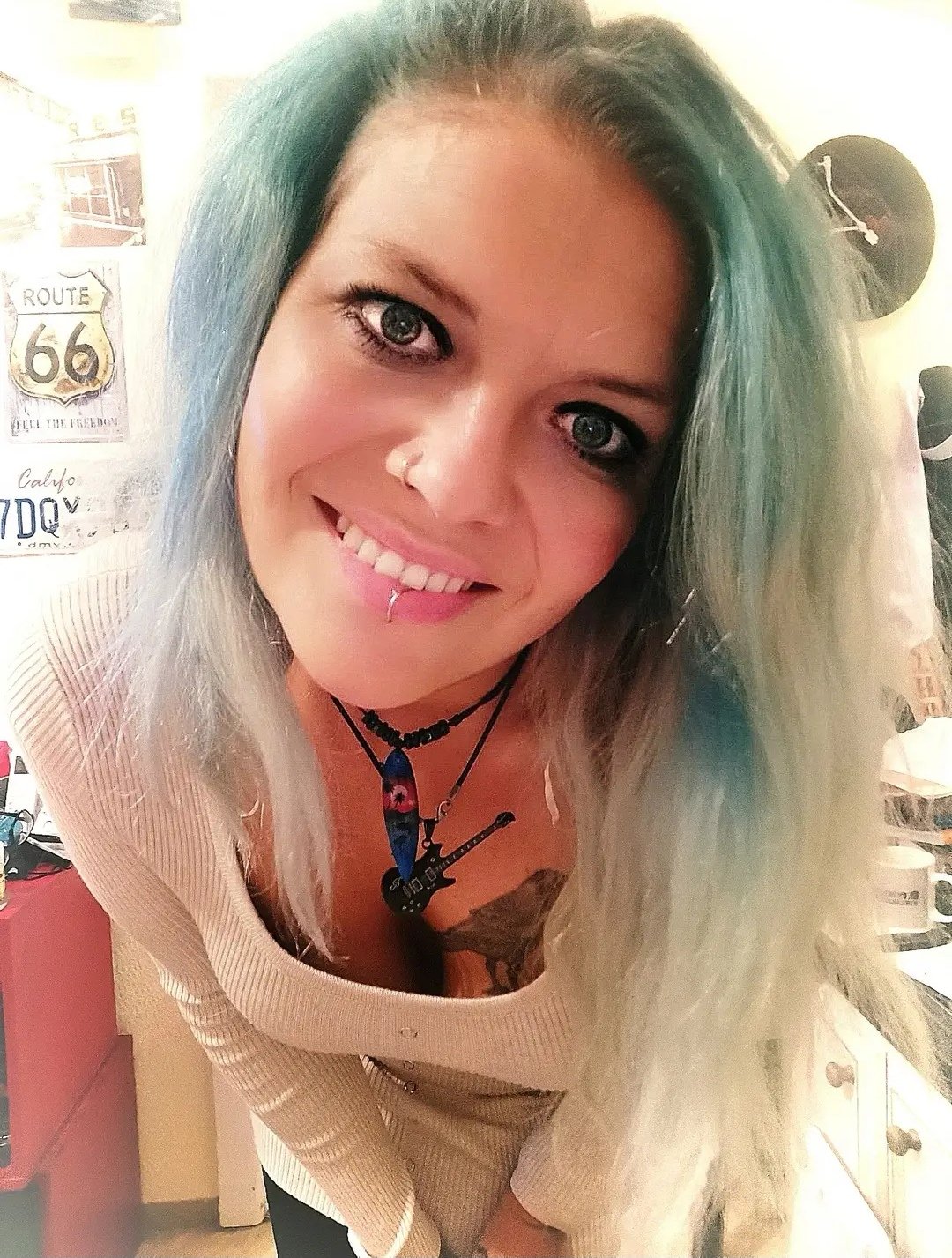 Carmen Weber on Twitter: "Huhu 🏻 https://t.co/aRZpfyRbKl" / Twitter