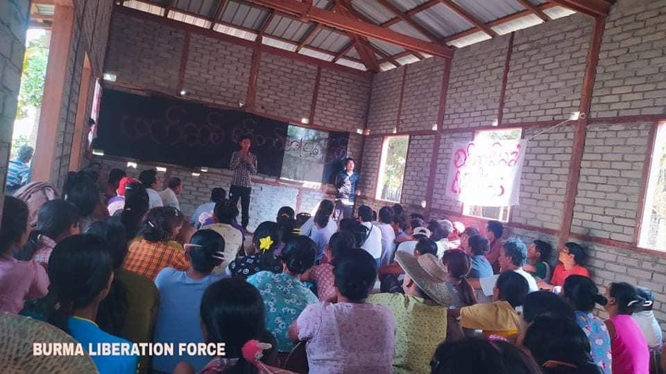 Khit Thit Media On Twitter ကနီတွင် အကြမ်းဖက် စစ်အာဏာရှင် ဆန့်ကျင်ရေး