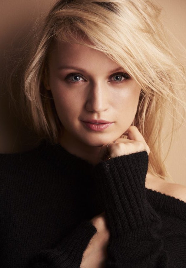 Emily Berrington Totty Crushes @tottycrushes