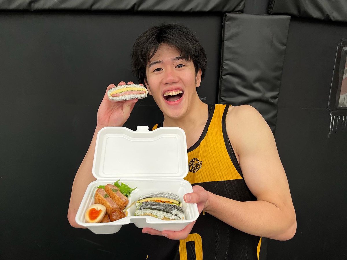 仙台89ERS on Twitter: "2階コンコースではナイナーズグルメも販売中😋💯💯💯 選手コラボメニューもございますので、ぜひご堪能ください🍔🍟🍿🍛🌭 🔽試合情報はこちら https ...