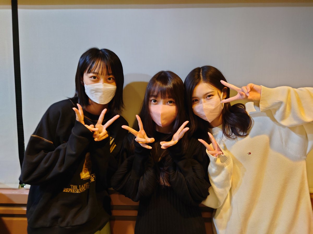 今夜11時からの #でびラジ は INUWASIのすずめちゃんをゲストに お迎えしてお送りします📻 📩 devilanthem@fmfuji ...