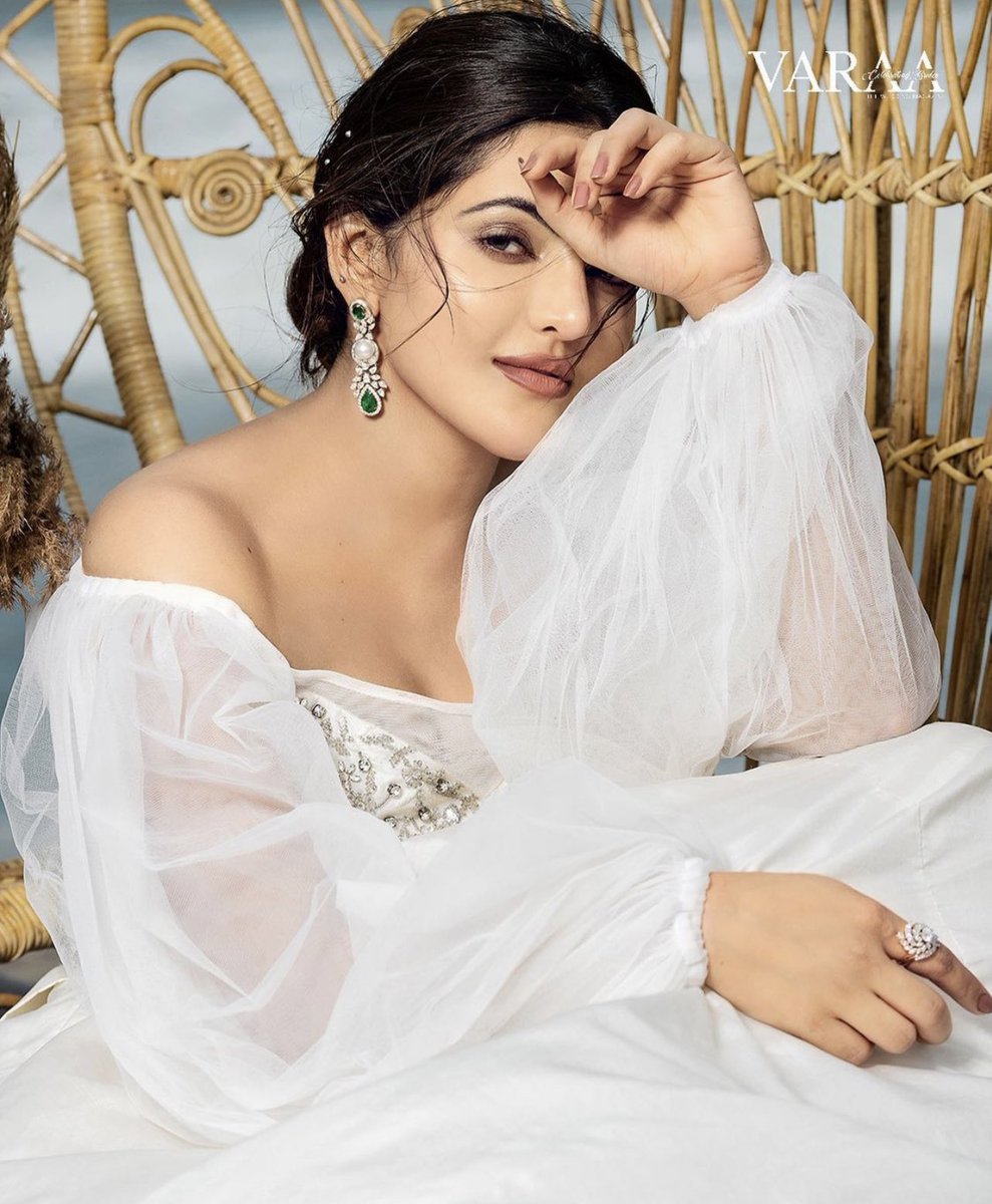 Only Heroines on Twitter: "Dazzling @AthulyaOfficial recent photoshoot 💝😘 #AthulyaRavi #Athulya"