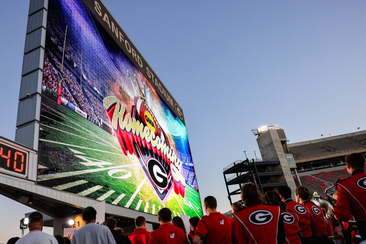 UGA on Twitter: "Welcome home, @arobach! We're so glad that you and the @GMA crew helped us kick ...
