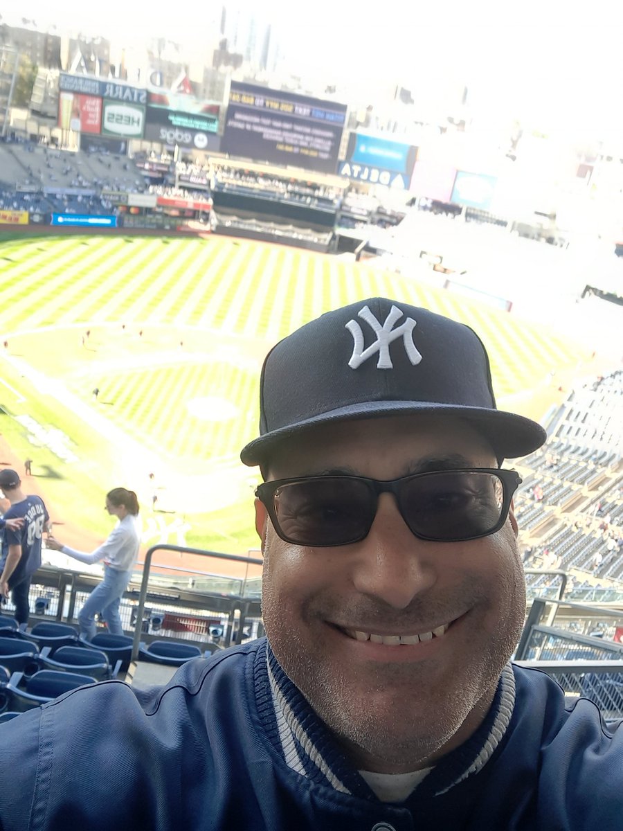 Orlando Fontanez's Instagram, Twitter & Facebook on IDCrawl