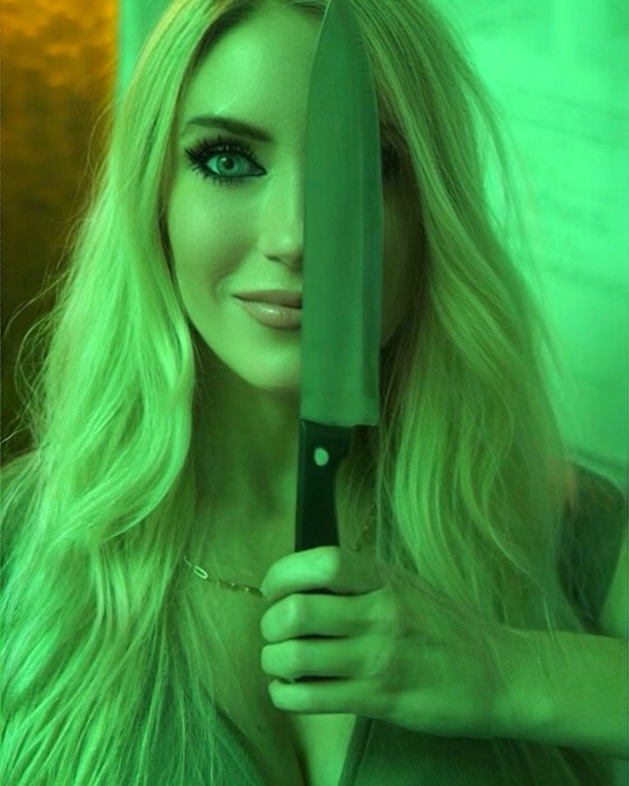 Anna Klassen on Twitter: "Kill your darlings, they said. 🎃 https://t.co/R1kssba9bN" / Twitter