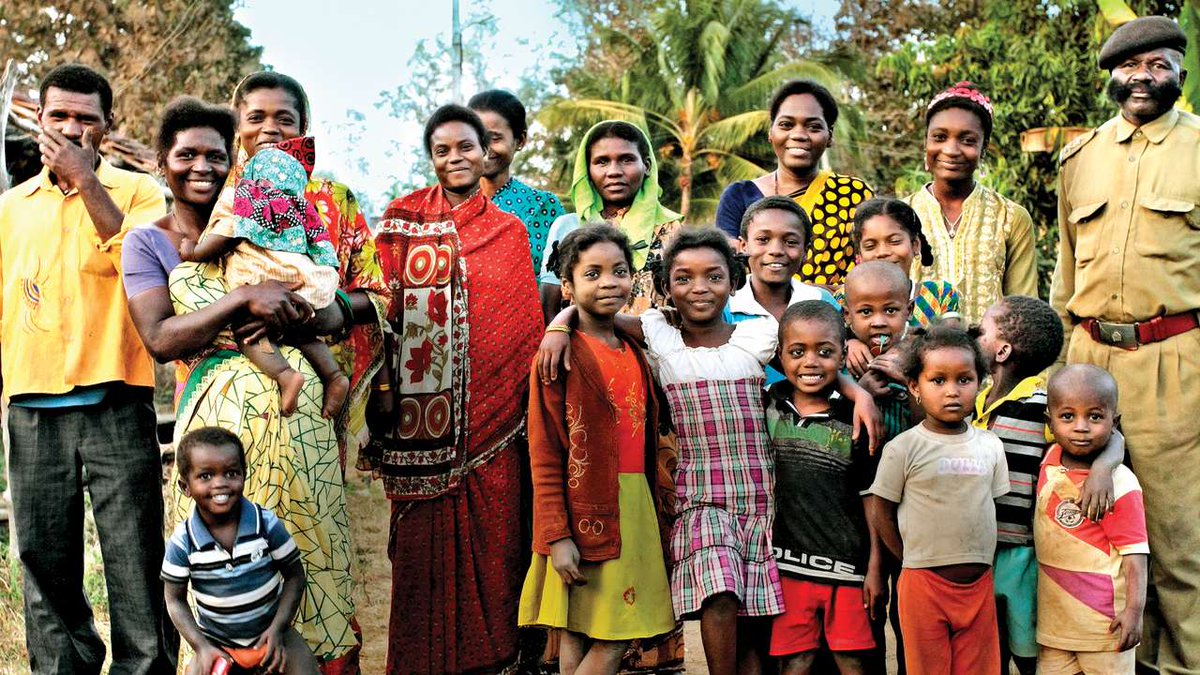 African Indians, Indians of African origin. There are at least 20,000 ...