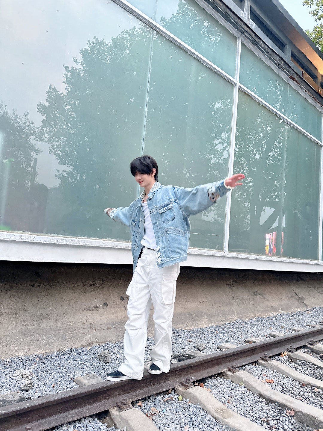 JYP TRAINEES on Twitter: "📸 221014 PROJECT C’s Huang Wenjin weibo photo update! (2/3) #JYPChina ...