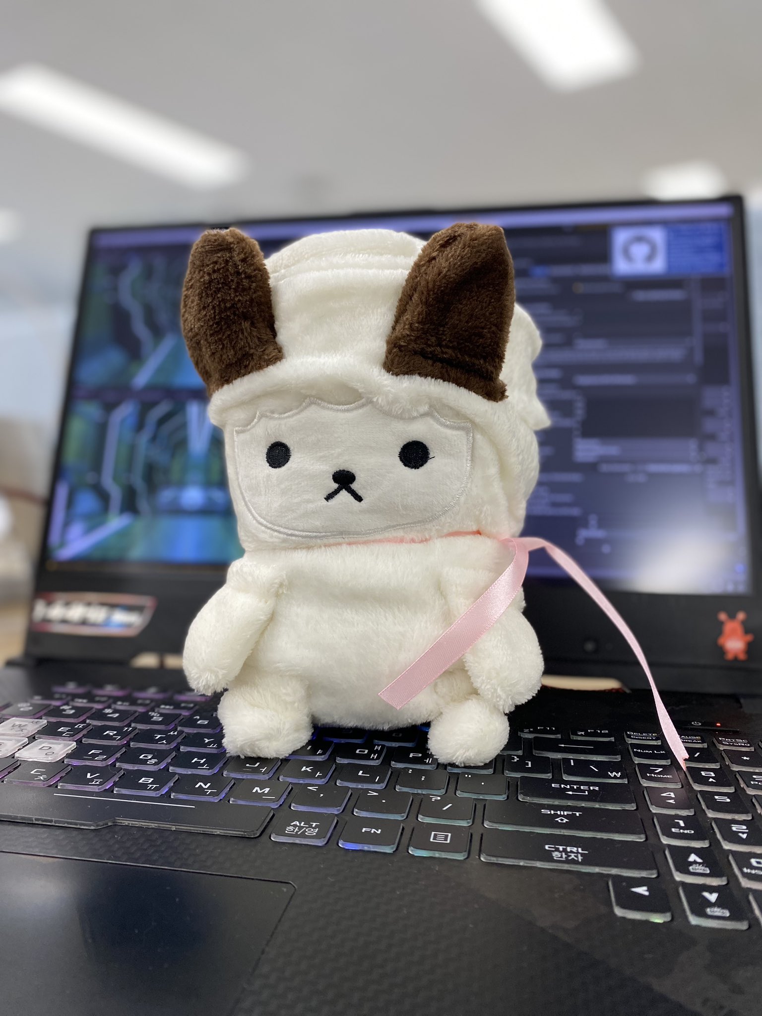 우엽이 었던 것 혹은 Devblue 일수도 있는 (@notdevblue) / Twitter