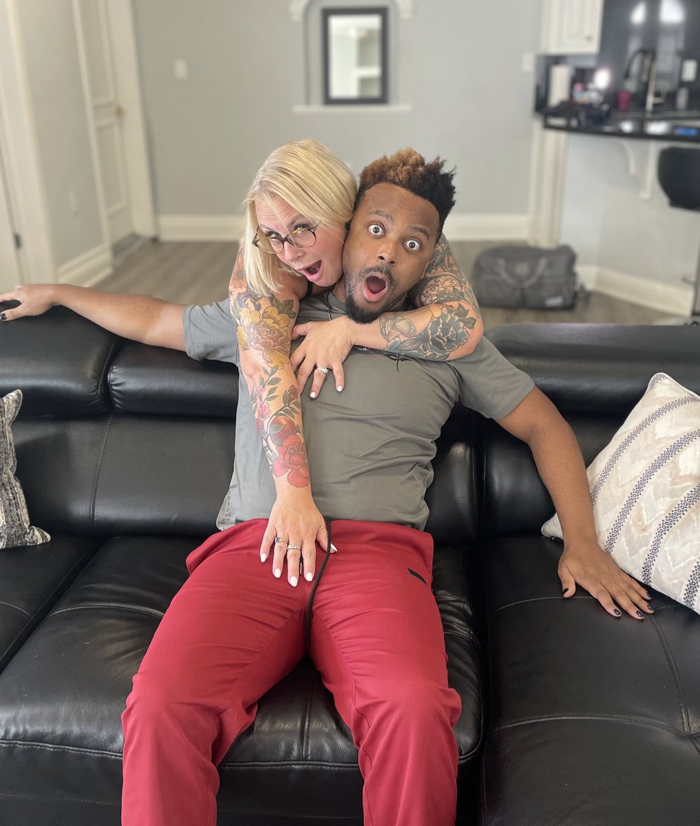 Final Boss Finny 🦊💕 on Twitter: "My Homies Mom @Vix_Cin is getting what she wants this weekend😉💦"