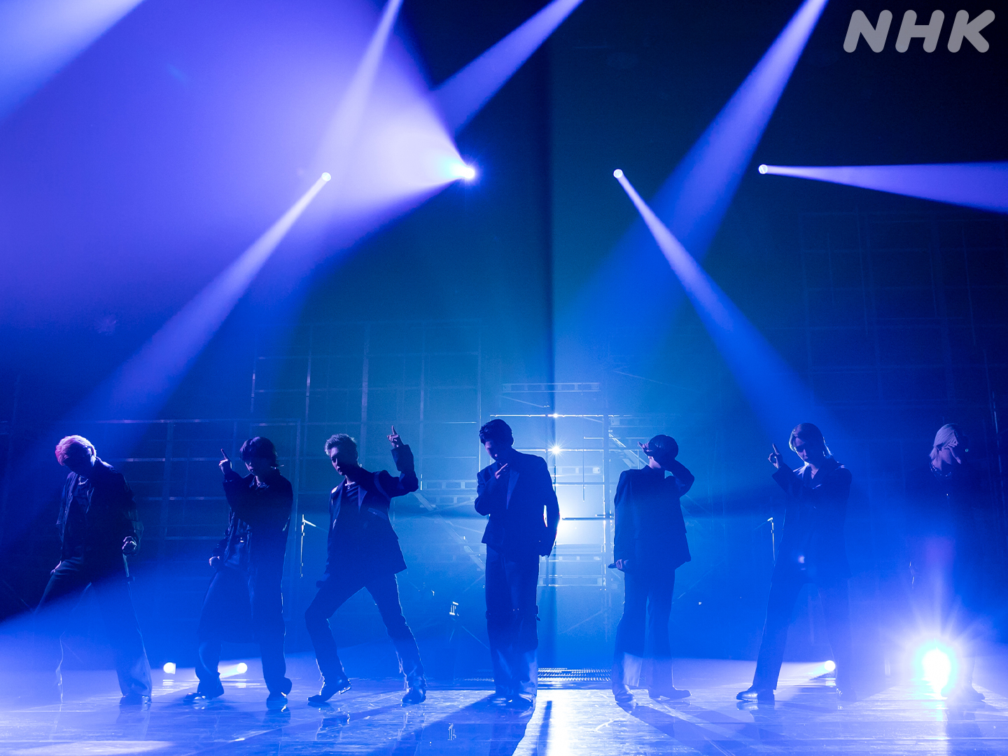 Venue101 on Twitter: "☝#BEFIRST_LIVESP☝ 今夜23:00～ 放送時間が近づいてきました😆 今回特別に 先ほど終了したばかりの 収録の様子をちょっとだけお ...