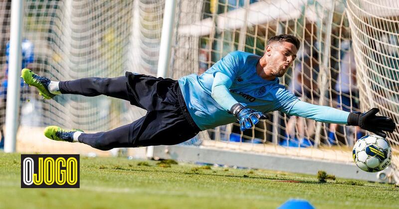 Chega a hora de Cláudio Ramos: guarda-redes assume baliza na Taça de ...