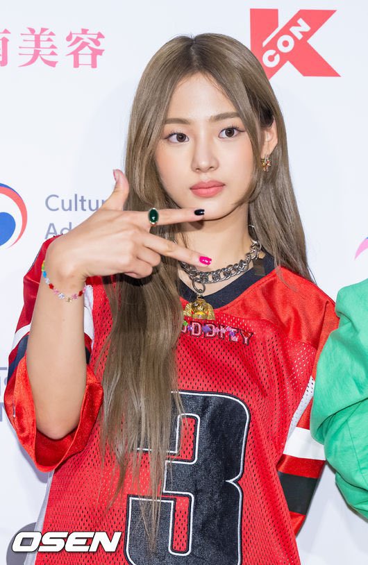 keitadj on Twitter: "#NewJeans at KCON 2022 JAPAN ミンジ、ヘリン"