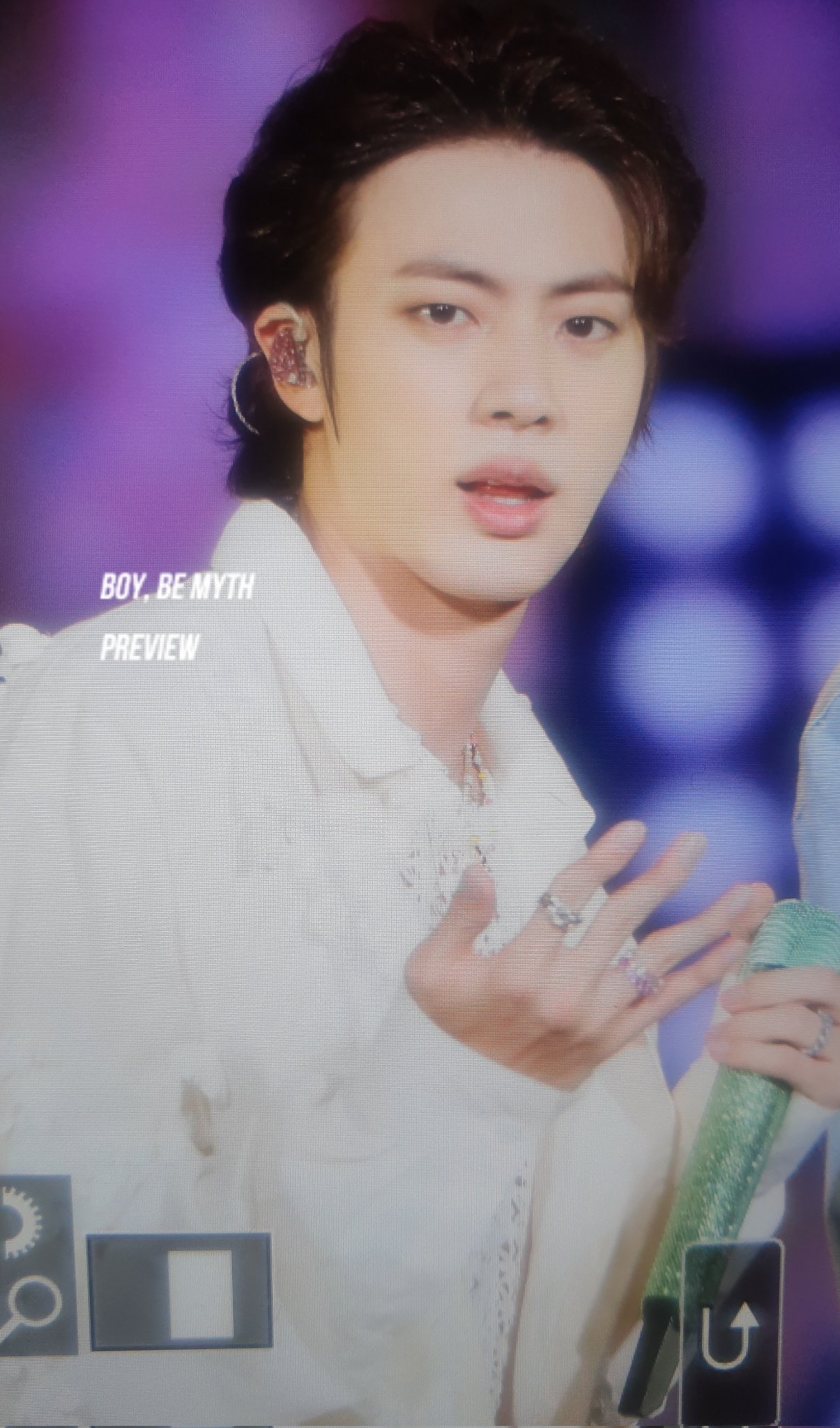 BOY BE MYTH on Twitter: "221015 YET TO COME IN BUSAN preview #JIN #김석진 #SEOKJIN #방탄소년단진 @BTS_twt ...