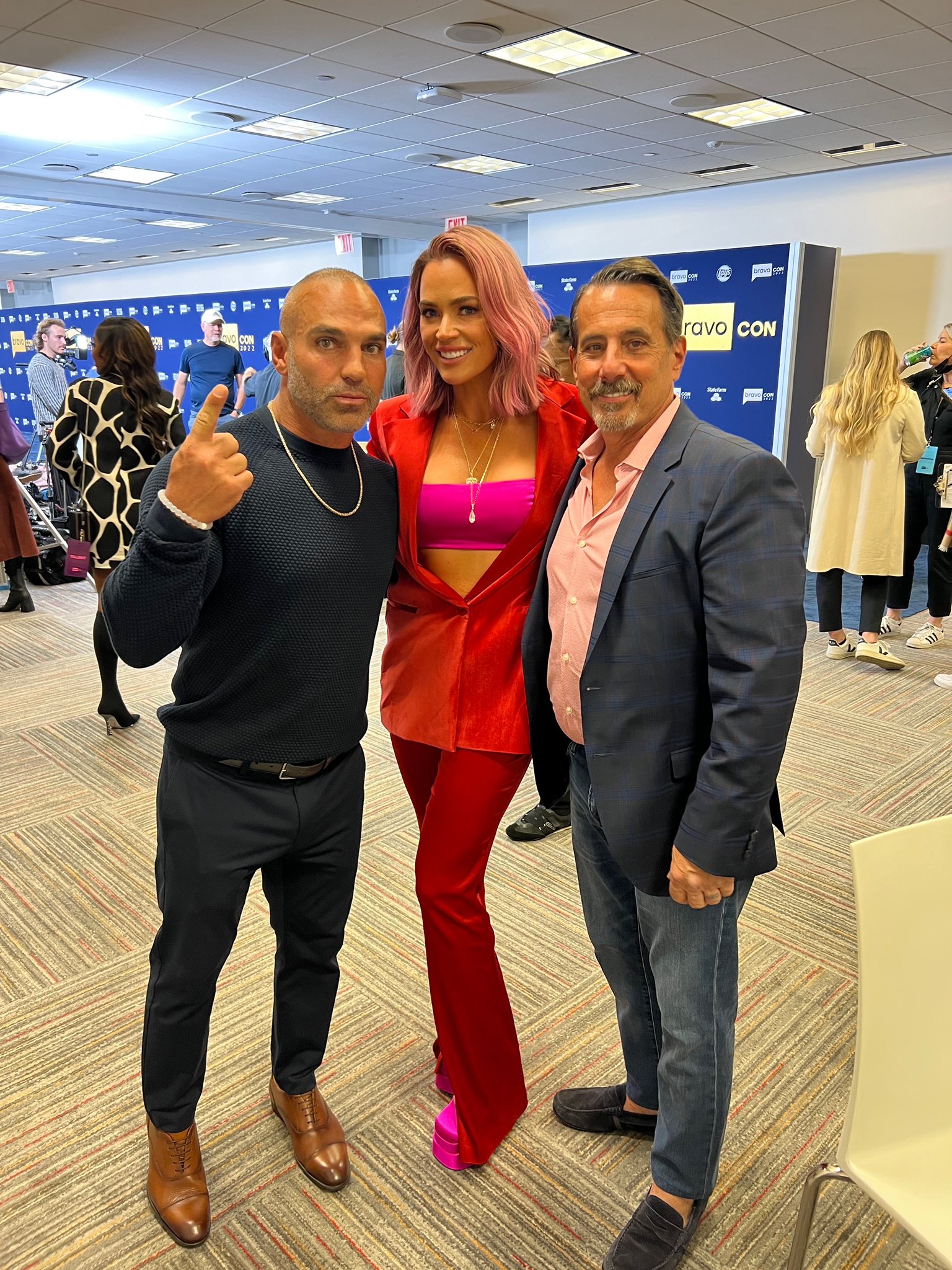 Teddi Mellencamp on Twitter: "Y’all there are another 4 new @TwoTsPod eps released from # ...